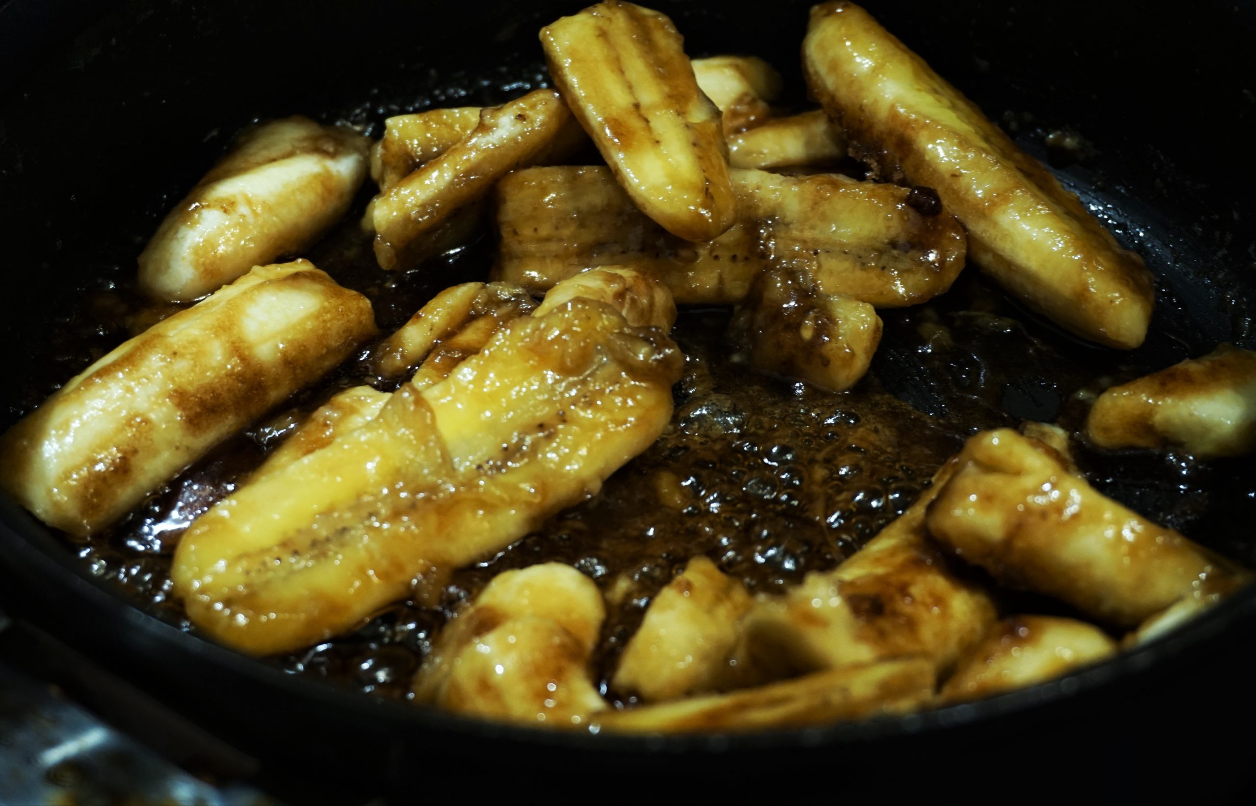How to Make Banana Brandy - DrinkingFolk